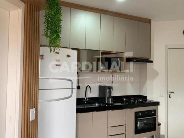 APARTAMENTO À VENDA