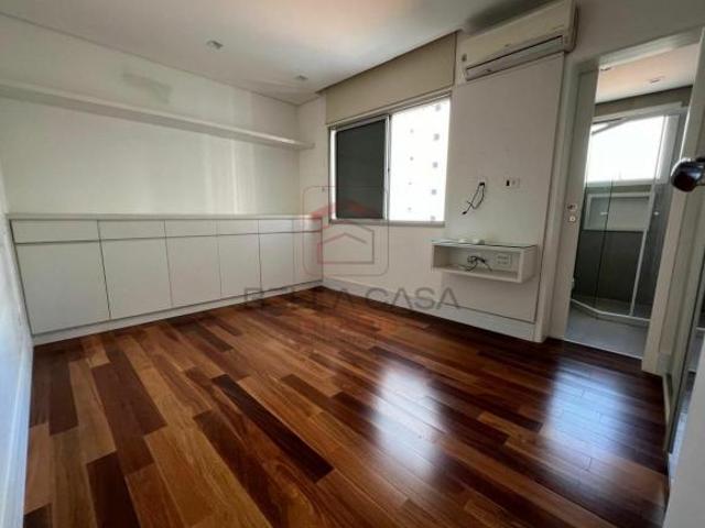 Apartamento a venda 235m² Alto Padrão 3 suítes 3 vagas um por andar