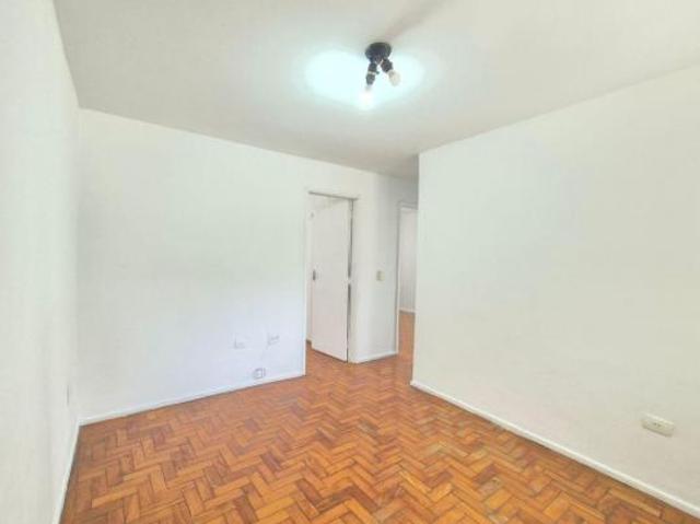 Apartamento a Venda, 2 Dormitório, 1 vaga de garagem, metrô Praça da Arvore