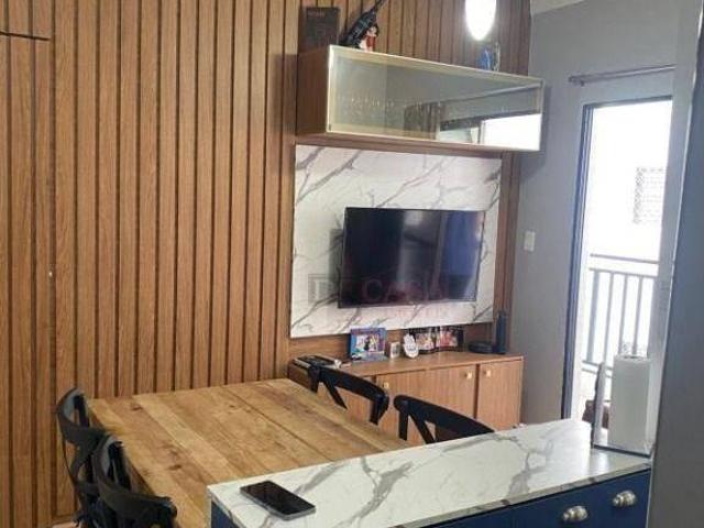 Apartamento à Venda. 2 dormitórios, 1 vaga de garagem. Vila Carrao São Paulo/SP