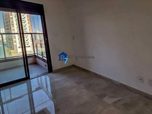 Apartamento a Venda 2 dormitórios, 1 suíte, 2 vagas na Vila Yara