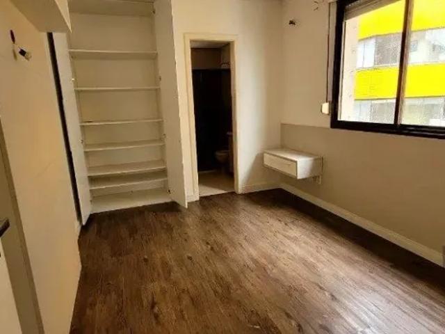 Apartamento a venda 2 dormitórios com churrasqueira, 1 suite, elevador e garagem, bairro Santana, Po