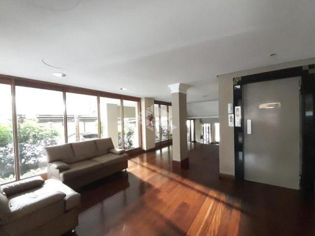 Apartamento à venda 2 dormitórios com dependência de empregada no bairro Boa Vista em Porto Alegre/R