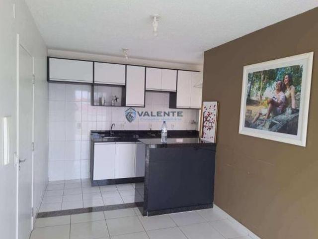 Apartamento à venda, 2 dormitórios, com sacada, Vila Marieta, em Campinas SP