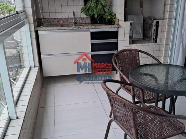 APARTAMENTO À VENDA – 2 DORMITÓRIOS COM SACADA GOURMET