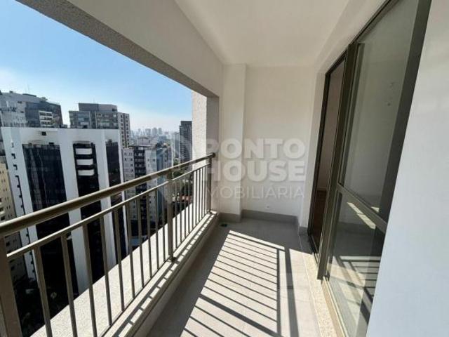 Apartamento à venda, 2 dormitórios e 1 suíte, próximo ao metrô Vila Mariana