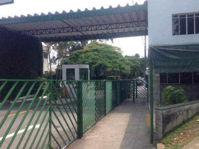 Apartamento à Venda> 2 Dormitórios, Ótimo Estado, no Cond. Nossa Sra. do Sabará