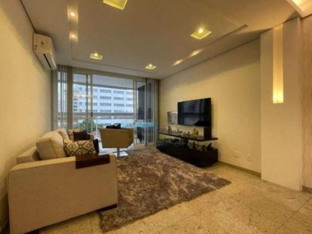 Apartamento à venda 2 dormitórios na Pompéia em Santos