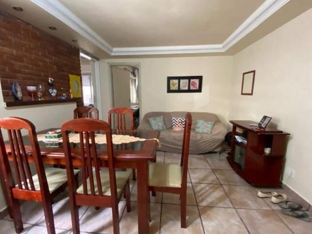 Apartamento à venda 2 dormitórios na Pompéia em Santos