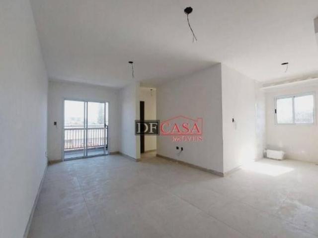 Apartamento a venda. 2 dormitórios, sala 2 ambientes e sacada. Itaquera