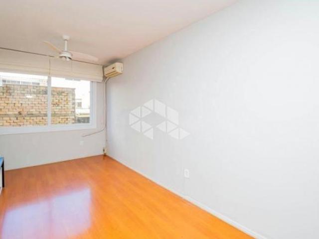 Apartamento à venda, 2 dormitórios, reformado, 1 vaga de garagem, próximo ao Zaffari Higienópolis, n