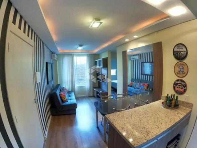 Apartamento à venda, 2 dormitórios, vaga e mobiliado no Alto Petrópolis Porto Alegre/RS