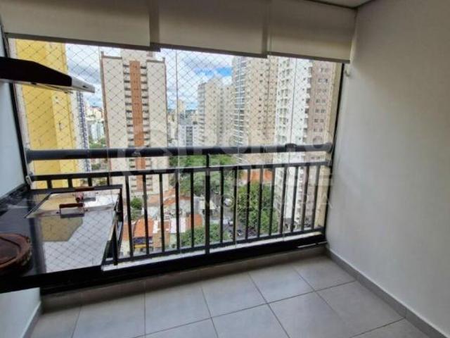 Apartamento à venda, 2 dormitórios, varanda gourmet e 2 vagas, próximo ao metrô