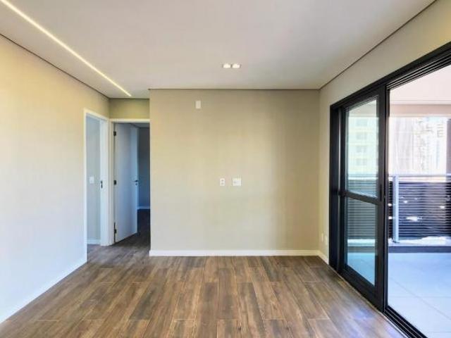 Apartamento a Venda, 2 dorms, 1 vaga no Campo Belo