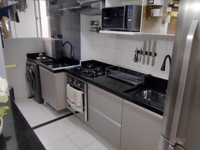 Apartamento à venda, 2 dorms, 1 vaga no Jardim Helga