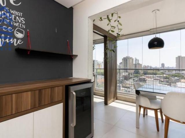 Apartamento à venda, 2 dorms, 1 suíte, 2 vagas na Vila Mascote