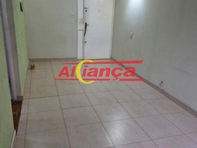 APARTAMENTO À VENDA 2 DORMS VILA PROGRESSO