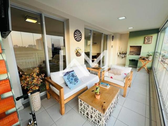 Apartamento à Venda, 2 Suítes, Varanda Gourmet, 93m² no Centro de Guarulhos SP