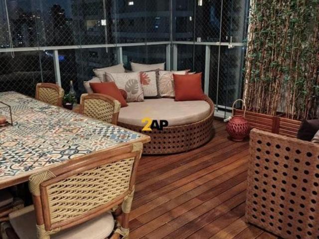 Apartamento à venda: 2 suítes, 2 salas, 3 banheiros, 2 vagas, 92m². Conomínio I