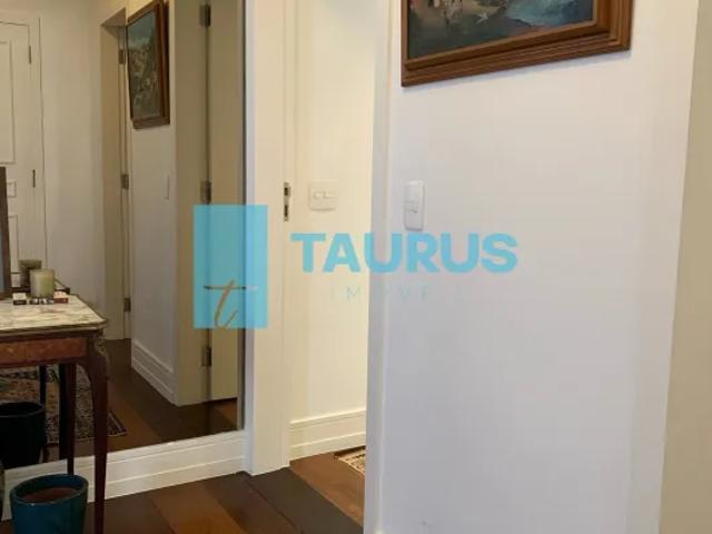 Apartamento à venda, 2 Suites, 2 Vagas, 160m², no Itaim Bibi, São Paulo