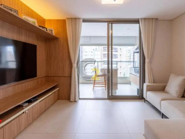 Apartamento á venda, 2 suítes, 2 vagas de garagem