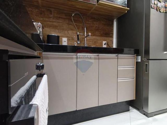 Apartamento a venda, 2 quartos, 1 banheiro e móveis planejados. No Reserva João aranha