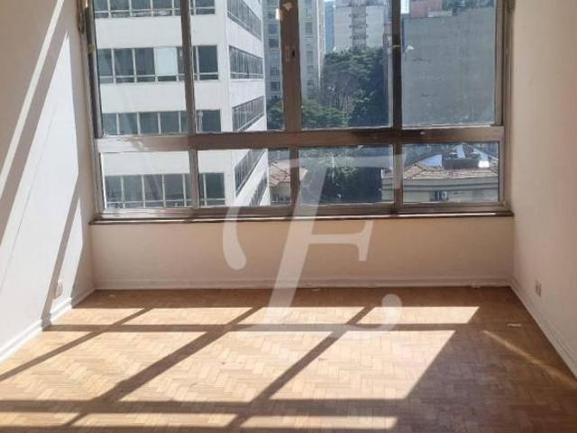 Apartamento a venda, 2 quartos, 1 com closet,2 banheiros, 1 vaga, 137m2, próximo Parque Augusta