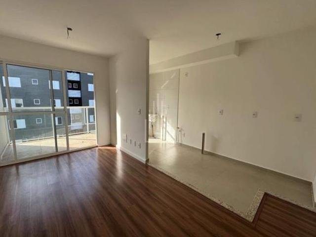 Apartamento à venda, 2 quartos, 1 suíte, Centro Foz do Iguaçu/PR