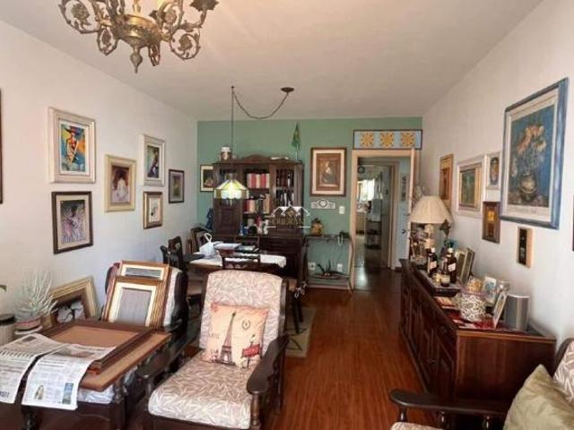 Apartamento à venda, 2 quartos, 1 suíte, Vila Bastos Santo André/SP
