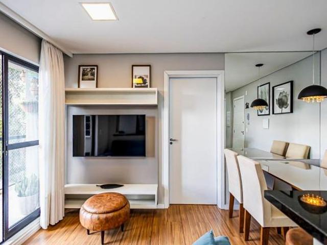 Apartamento à venda, 2 quartos, 1 suíte, 1 vaga, 57m², Água Verde, Curitiba, Paraná