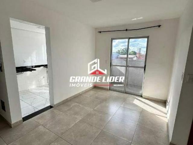 Apartamento à venda, 2 quartos, 1 suíte, 1 vaga, Bela Vista Contagem/MG
