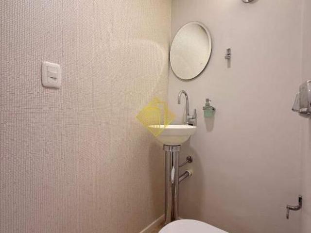 Apartamento à Venda, 2 quartos, 1 suite, 1 vaga, Centro Cascavel/PR
