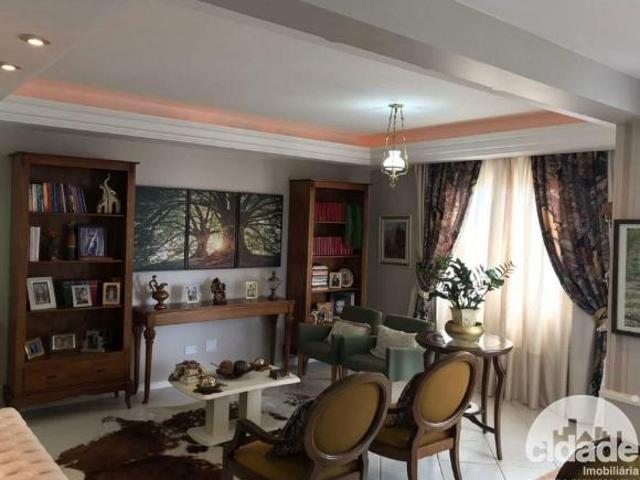 Apartamento à venda, 2 quartos, 1 suíte, 1 vaga, Centro Cascavel/Pr