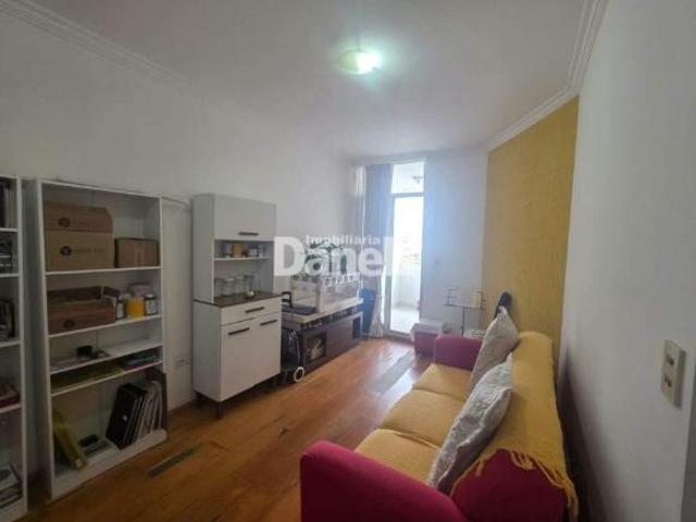 Apartamento à venda, 2 quartos, 1 suíte, 1 vaga, Centro Taubaté/SP