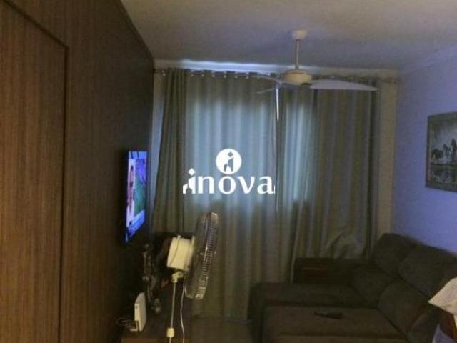 Apartamento à venda, 2 quartos, 1 suíte, 1 vaga, Jardim do Lago Uberaba/MG