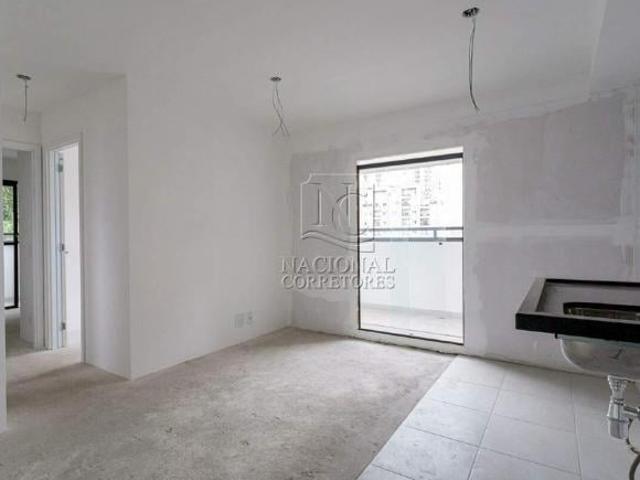 Apartamento à venda, 2 quartos, 1 suíte, 1 vaga, Jardim Santo André/SP