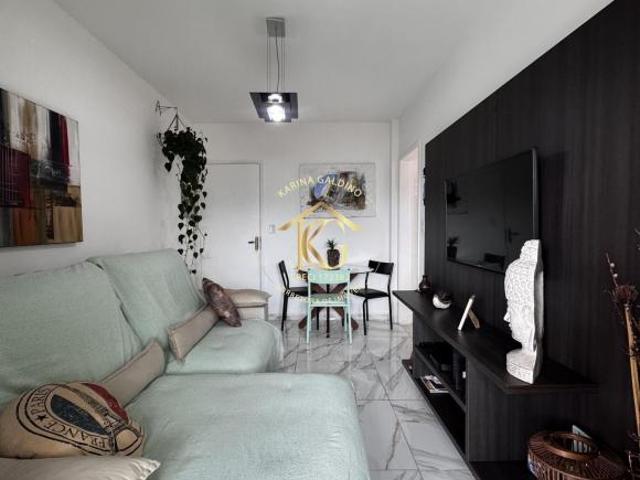 Apartamento Á Venda 2 Quartos 1 Suíte 2 Sacadas Semimobiliado Aviação PG