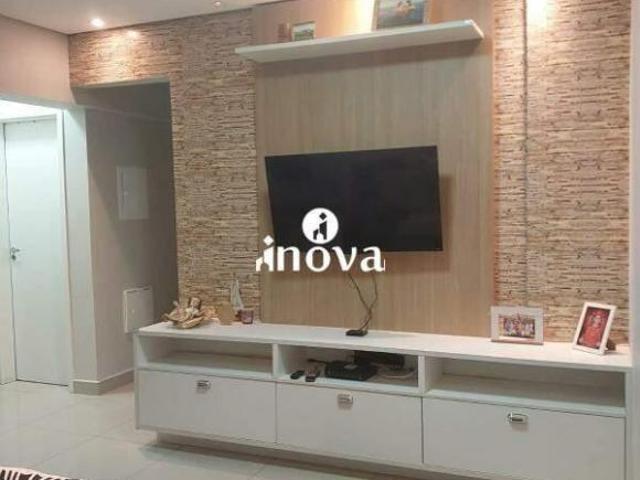 Apartamento à venda, 2 quartos, 1 suíte, 2 vagas, São Benedito Uberaba/MG