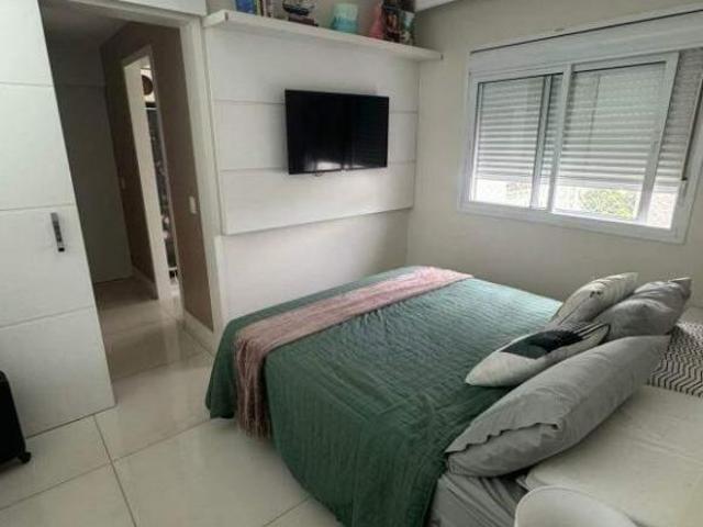 APARTAMENTO À VENDA 2 QUARTOS 1 VAGA