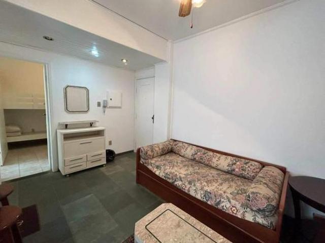 Apartamento à venda, 2 quartos, 1 vaga, Gonzaga Santos/SP