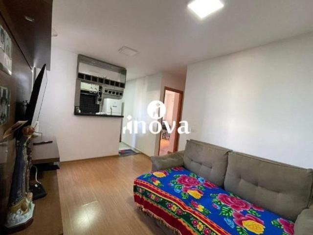 Apartamento à venda, 2 quartos, 1 vaga, Rec. dos Bandeirantes Uberaba/MG