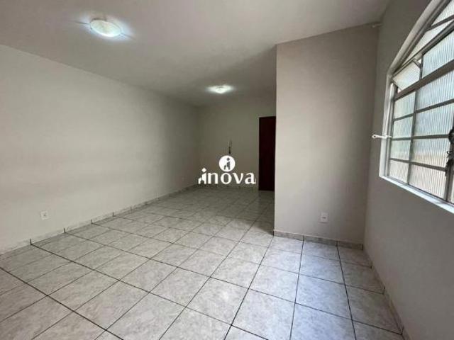 Apartamento à venda, 2 quartos, 1 vaga, Vila Olímpica Uberaba/MG