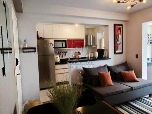 Apartamento à venda, 2 quartos, 1 vaga, Vila Pires Santo André/SP