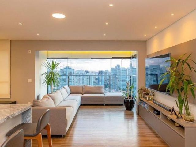 Apartamento à venda, 2 quartos, 2 suítes, Jardim das Acácias São Paulo/SP
