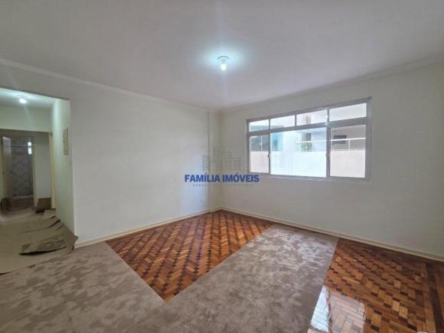 Apartamento à venda 2 quartos 3 quadras da praia Gonzaga Santos/SP
