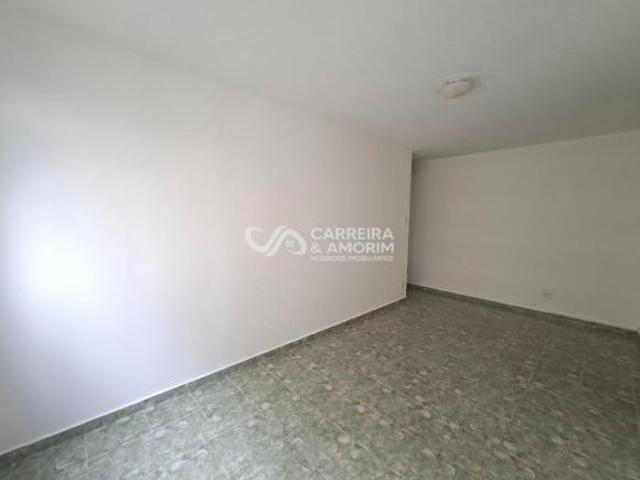 APARTAMENTO À VENDA 2 QUARTOS, VAGA DE GARAGEM, 54 METROS, AO LADO DO SHOPPING CAMPO LIMPO, PRÓXI