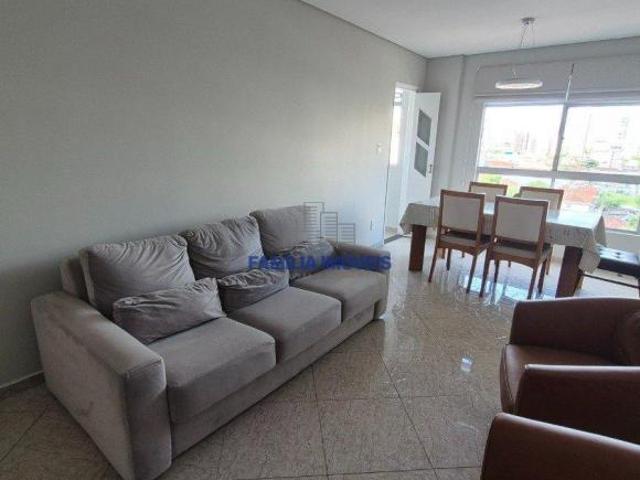 Apartamento à venda 2 quartos vaga demarcada Campo Grande Santos/SP