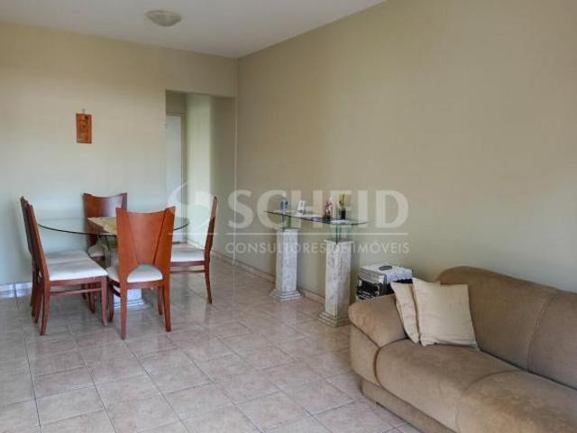 Apartamento a Venda 2 quartos, vaga e Depósito a dois quarteirões da Av. João de Luca e Av Cupecê