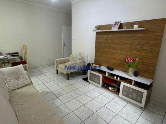 Apartamento à venda 2 quartos com dependência na Pompéia em Santos
