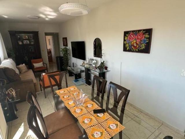 Apartamento à venda 2 quartos dependência vaga Campo Grande Santos